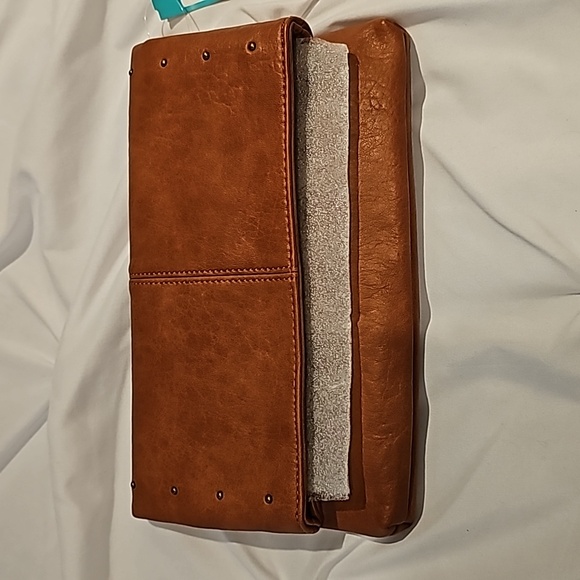Market & Spruce | Bags | Market Spruce Nichelle Woven Clutch New Color ...